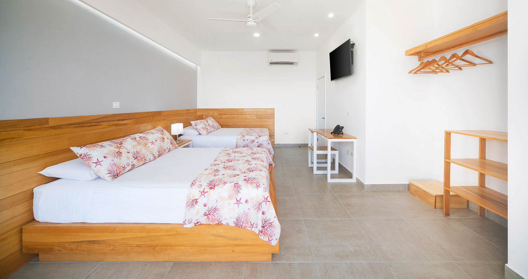 Rooms – Naboo Resort – Beach and Diving, West Bay, Roatan