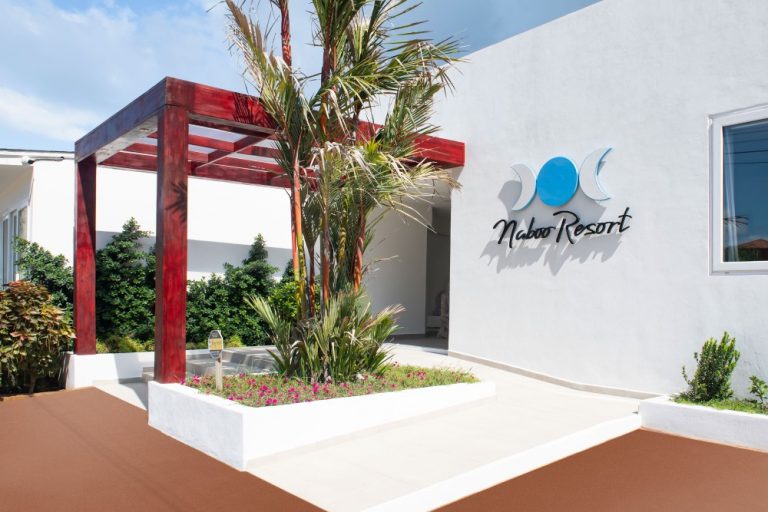 Photos – Naboo Resort – Beach and Diving, West Bay, Roatan